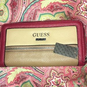 Bags | Brand New Guess Wallet | Poshmark
